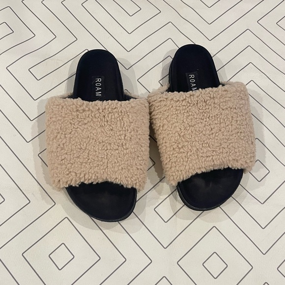 ROAM | Shoes | Roam Faux Fur Slides | Poshmark